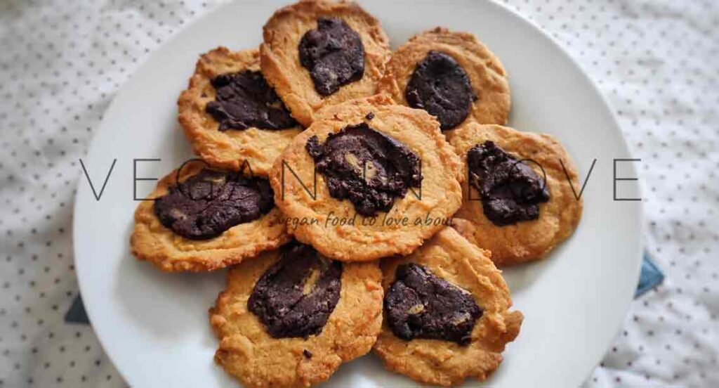 Vanilla & Chocolate Cookies | Easy to make | Vegan in love