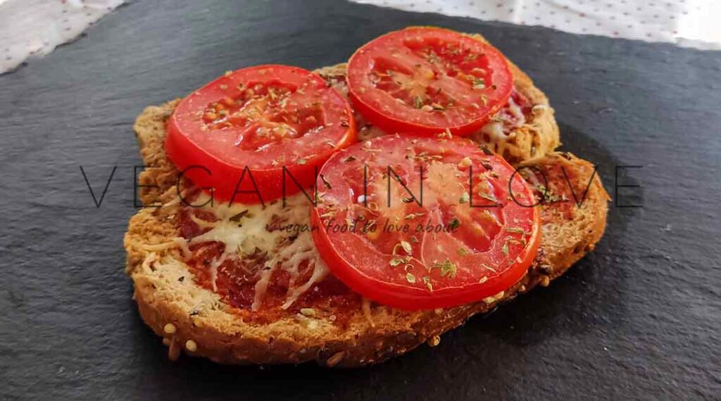 Pizza Toast Recipe | Easy | Vegan in love
