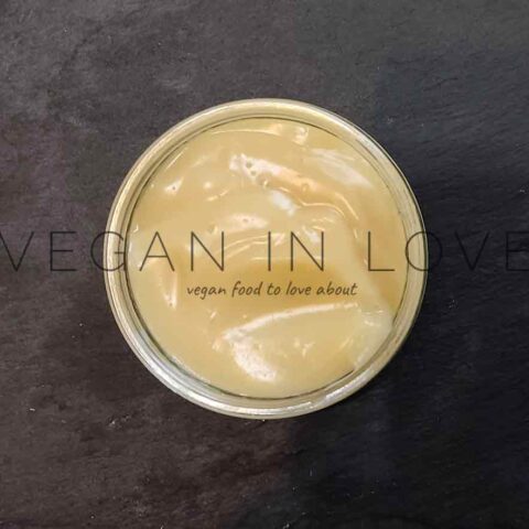 Vanilla Pudding | Eggless & Dairy-free | Vegan in love